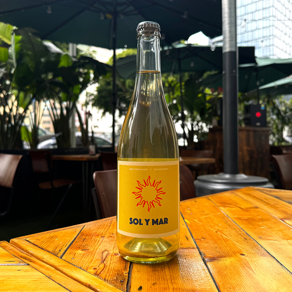 Wonderwerk x Mas Vino Sol y Mar, 750 mL Sparkling Wine bottle (7.7% AB ...